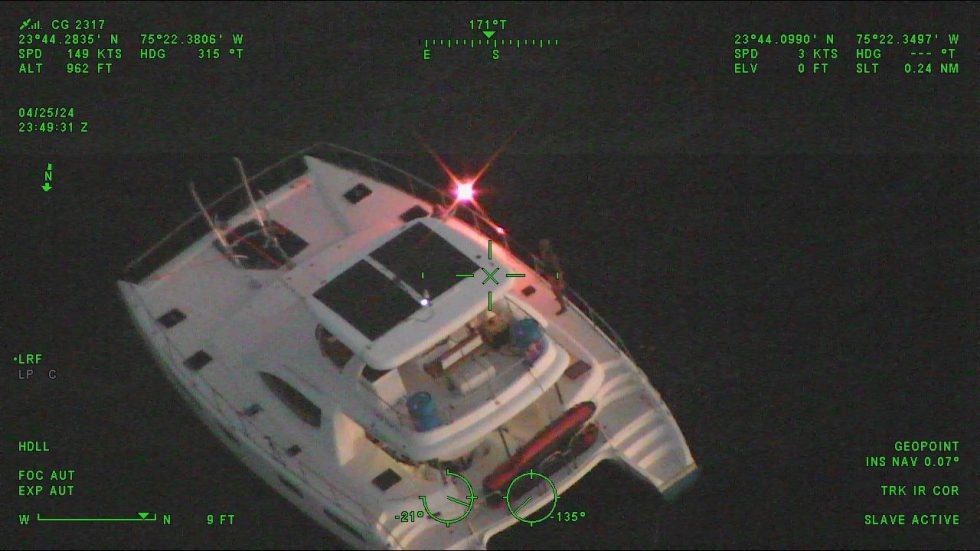 MV Twin Spirit Disabled Bahamas | Boat Watch, International search aid ...